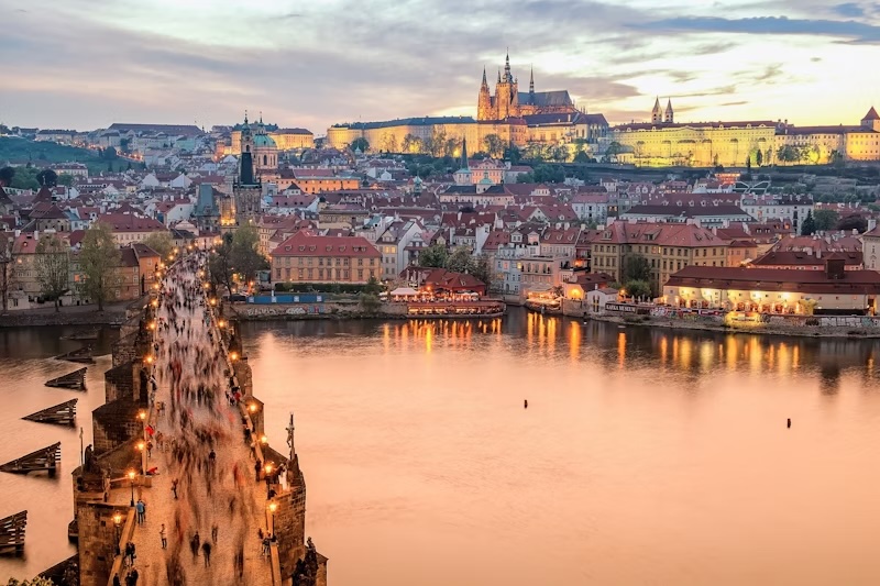 Prague Travel Guide 2025 - Complete Destination Guide | AI Planner